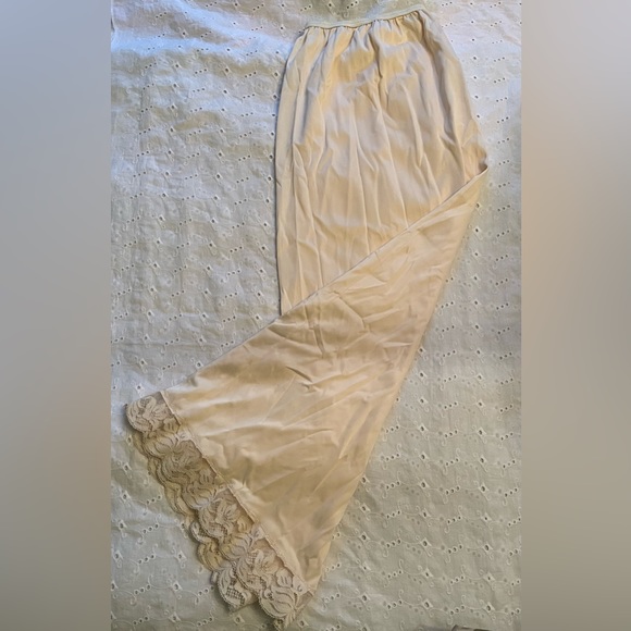 no brand | Intimates & Sleepwear | Vintage Full Length Slip | Poshmark